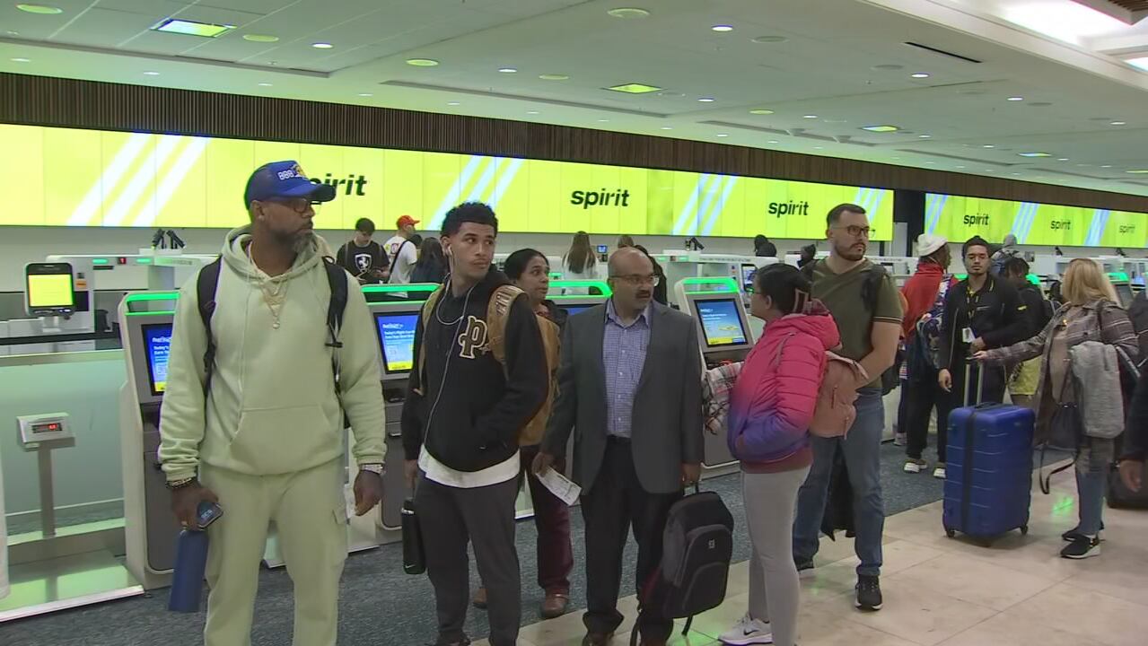 Spirit cancels all flights, begins winding down all operations