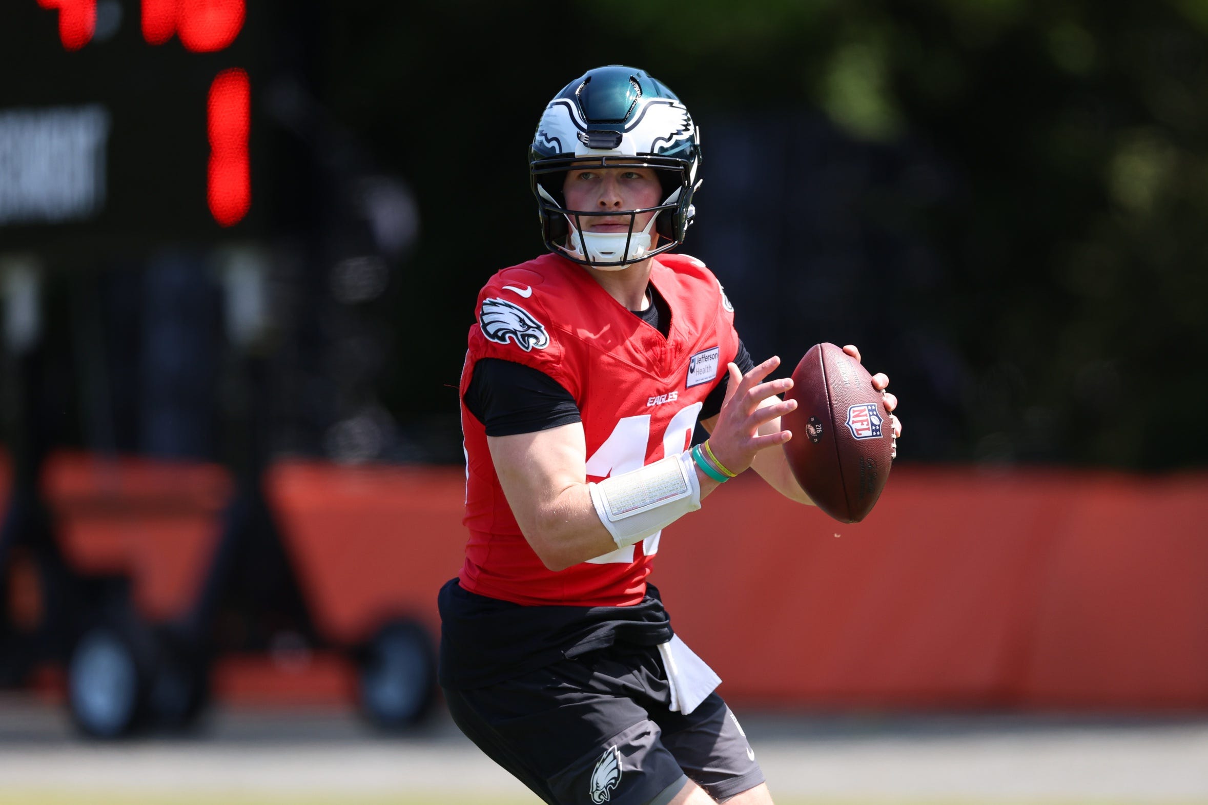 Eagles rookie QB Cole Payton impresses with unique versatility