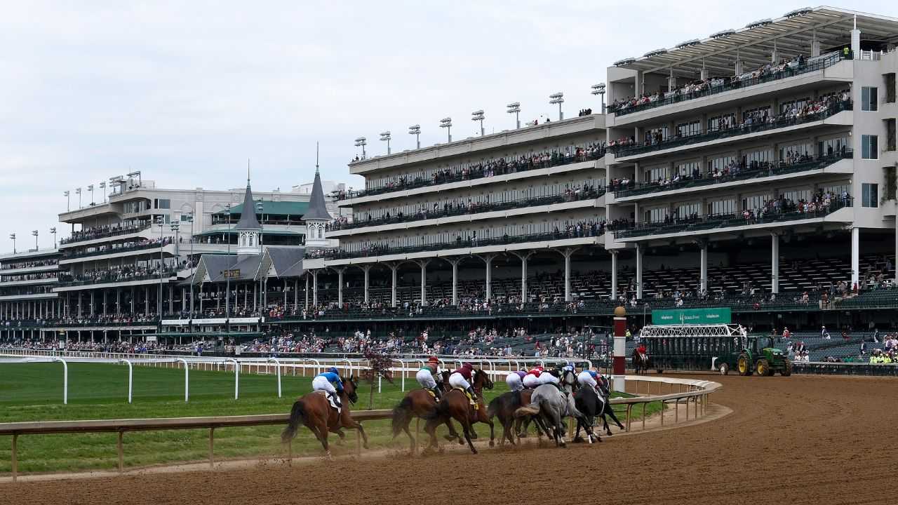 Live blog | Races underway before Kentucky Derby 152