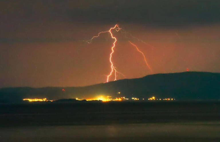 Δημοσκόπηση-κόλαφος για τους βέβηλους αντάρτες