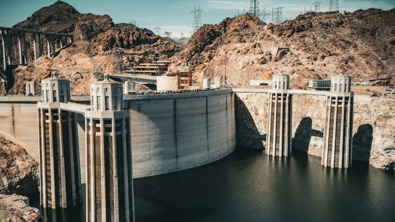 Hoover Dam could lose 40% of its hydropower capacity by fall 2026 if ...