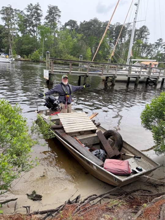 Thousands collect 31,000 pounds of litter in Virginia’s Clean the Bay Day