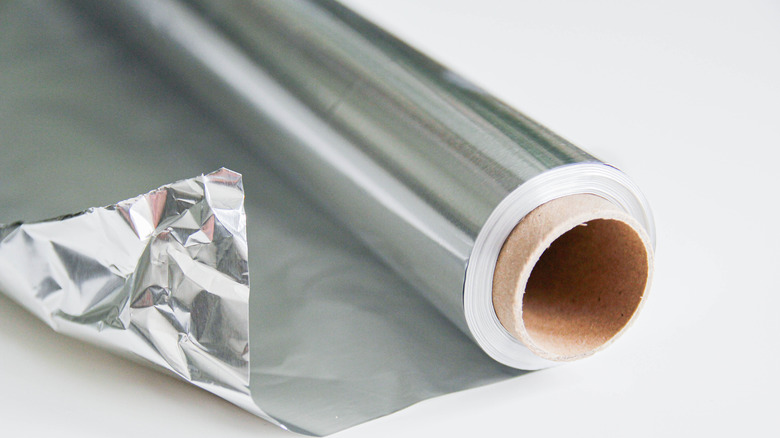 12 mistakes everyone makes with aluminum foil