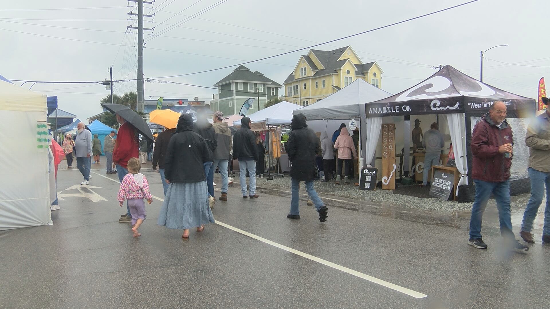 Thousands attend Surf City Ocean Fest despite rain