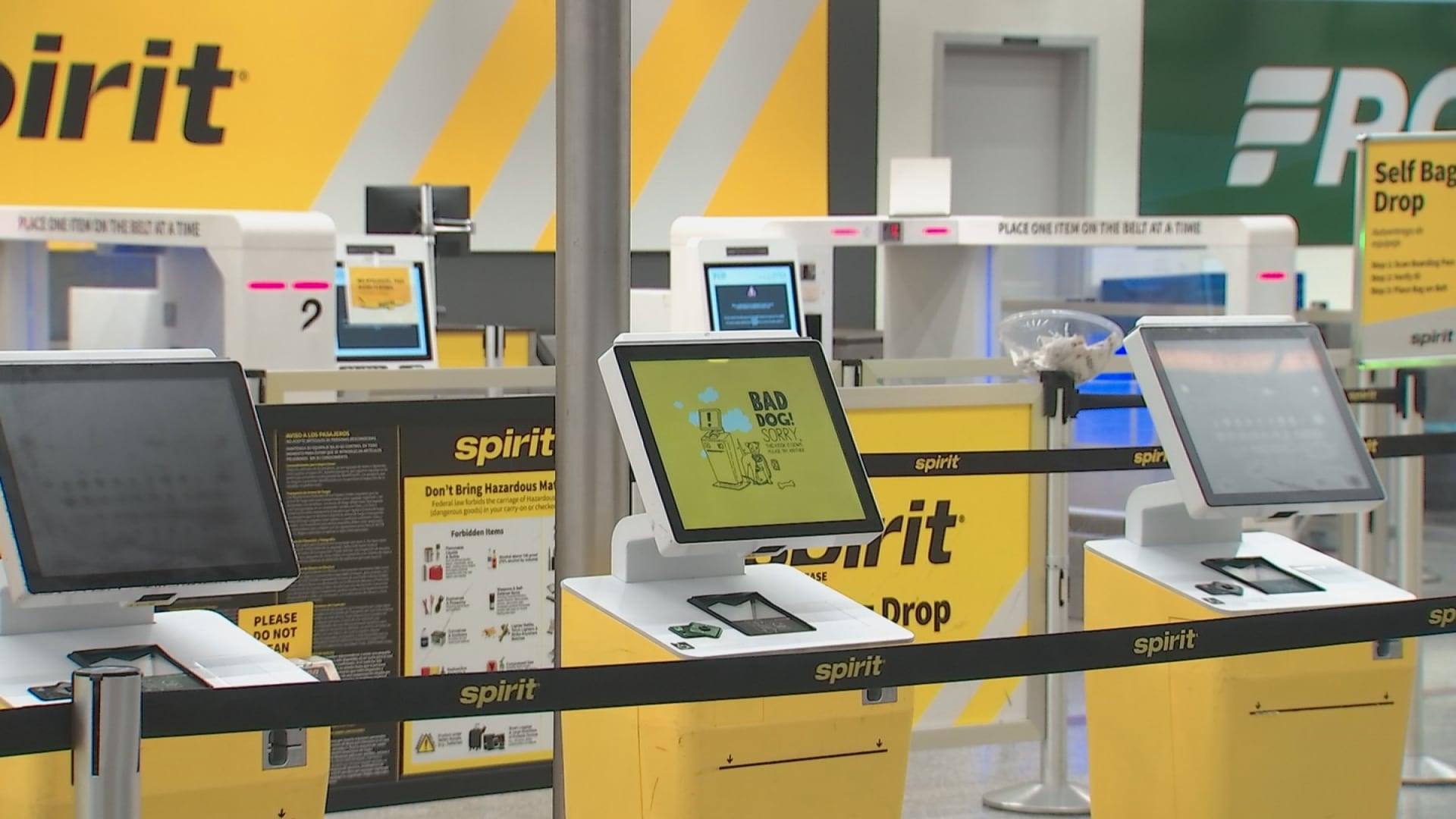 Atlanta passengers, employees caught off guard by Spirit shutdown