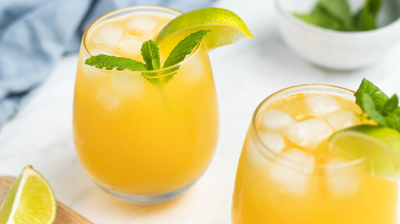 Mai Tai cocktail recipe