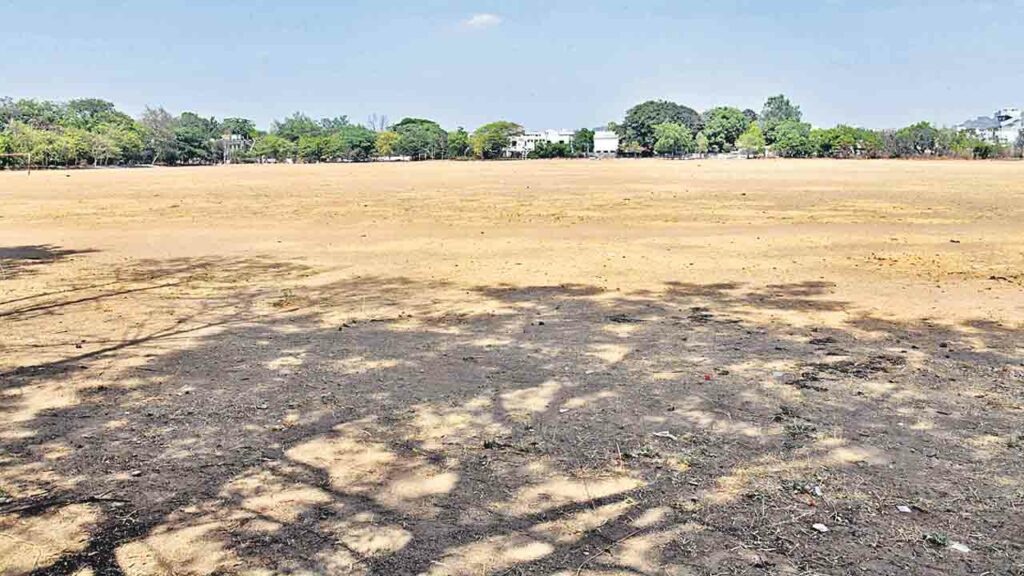 బీఆర్‌ఎస్‌కు భయపడి పోటీ మేళా!