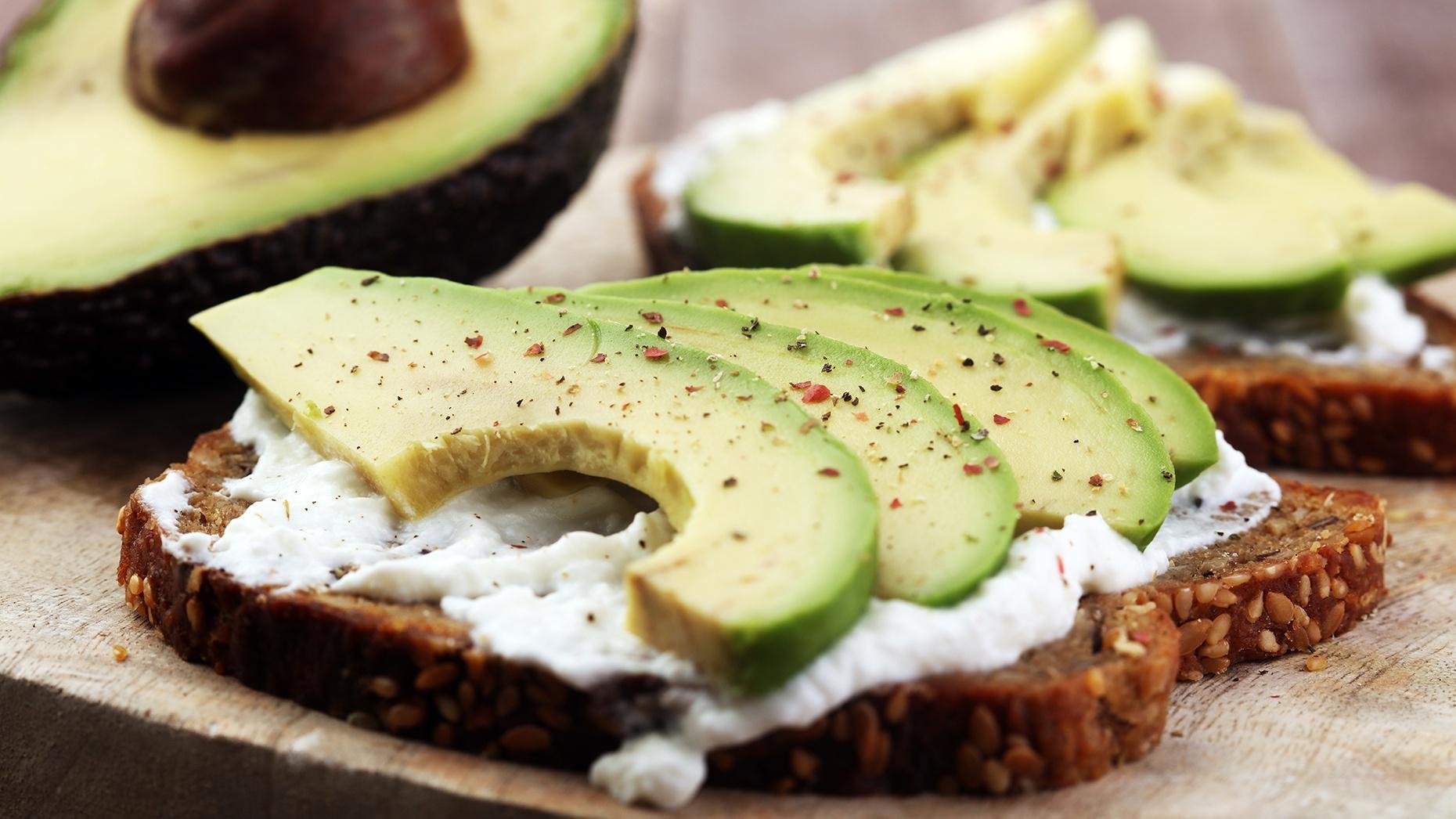 Improve your gut health: 5 small changes that make a big difference