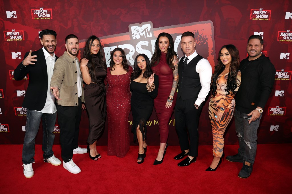 Jersey Shore cast reveals craziest fan stories, like Snooki & JWoww ...