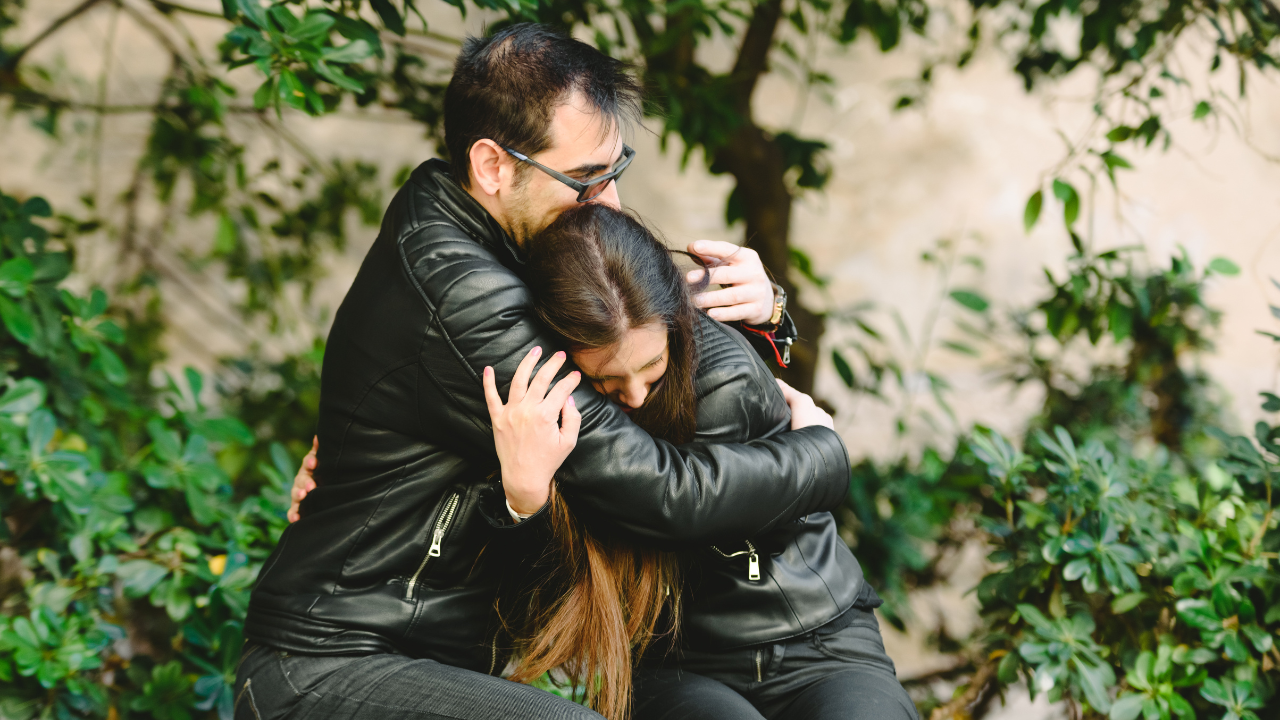 22 relationship habits therapists commonly see in lasting partnerships
