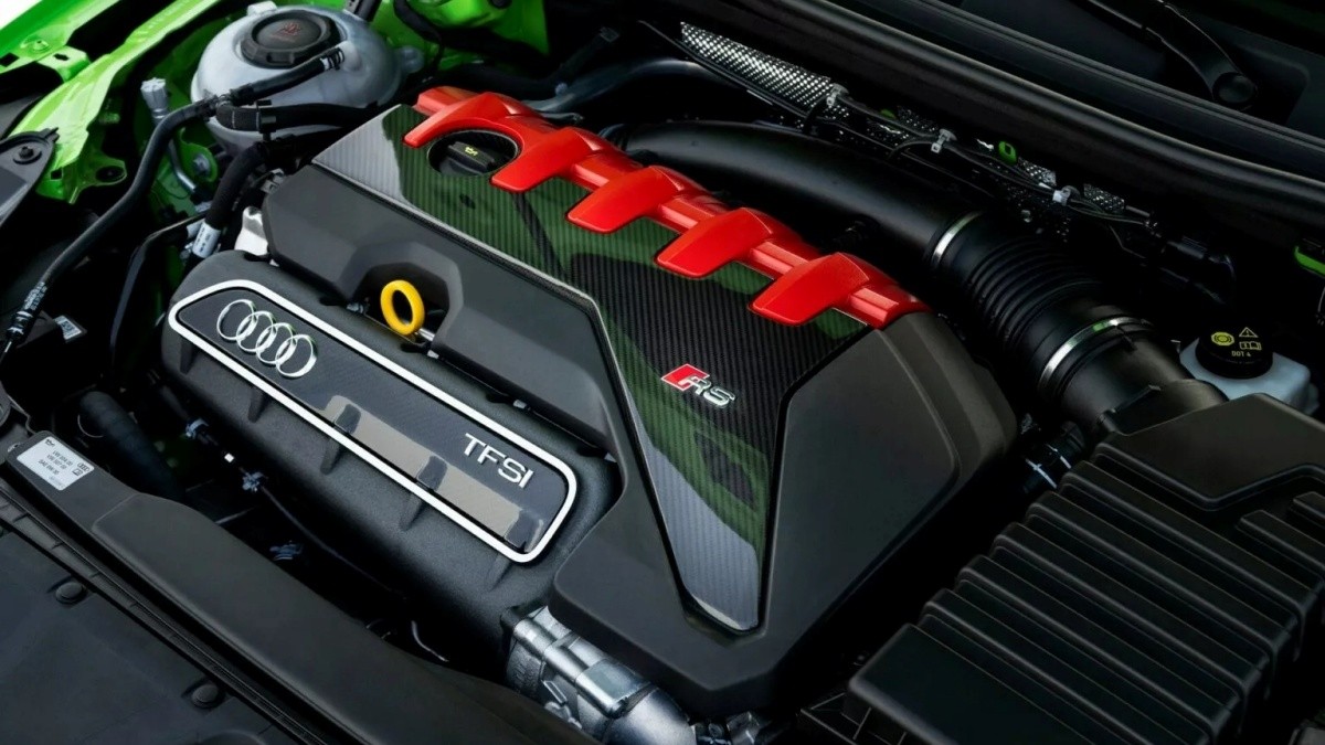 O εμβληματικός 5κύλινδρος της Audi μπορεί να επιβιώσει