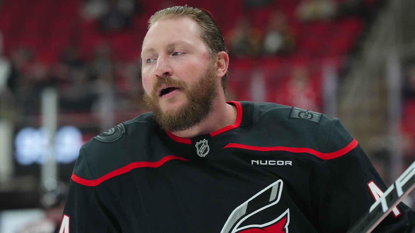 Hurricanes sign Nicolas Deslauriers to two-year contract extension ...