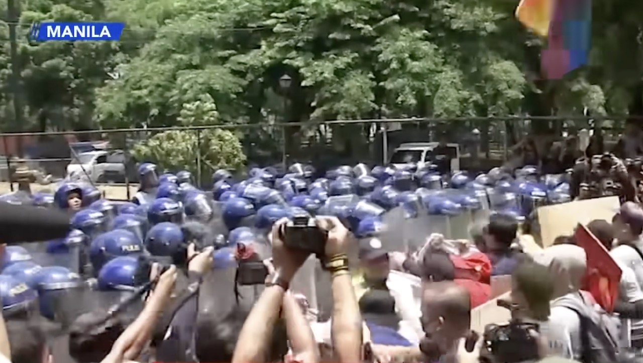 PNP to file raps vs Labor Day protesters after 7 cops hurt