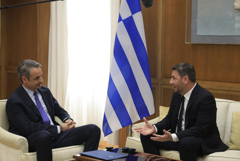 «Πόλεμος» Μαξίμου - ΠΑΣΟΚ για τις ανεξάρτητες αρχές: Οι «παρασκηνιακές ...
