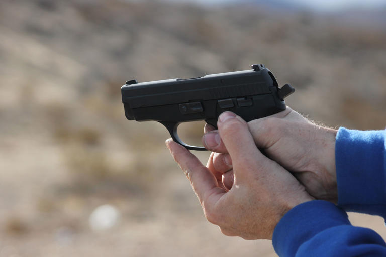 Glock vs Sig Sauer: 500 shooters voted and the winner was never close