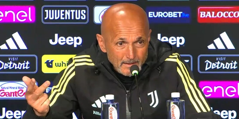 Vlahovic e il suo futuro alla Juve, Spalletti lo difende: "È uno di ...