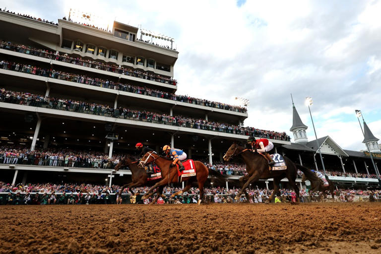Golden Tempo wins 2026 Kentucky Derby in wild comeback