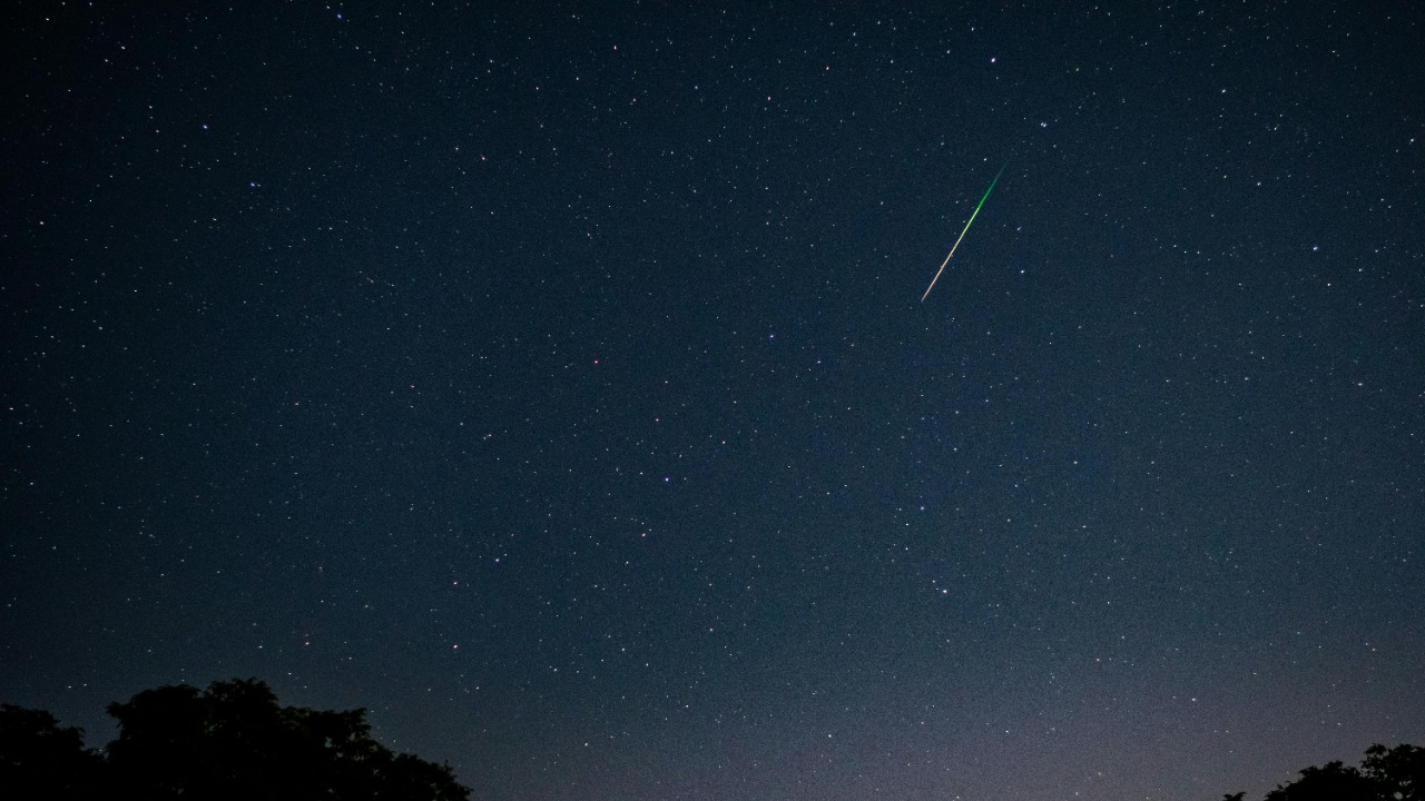 A one-ton space rock broke apart 30 miles above Houston with a sonic ...