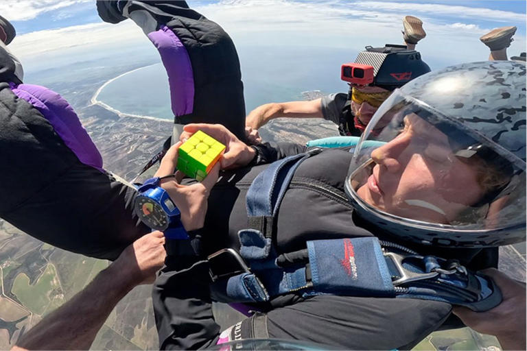 Man solves Rubik’s Cube in 23 seconds while skydiving to win world record