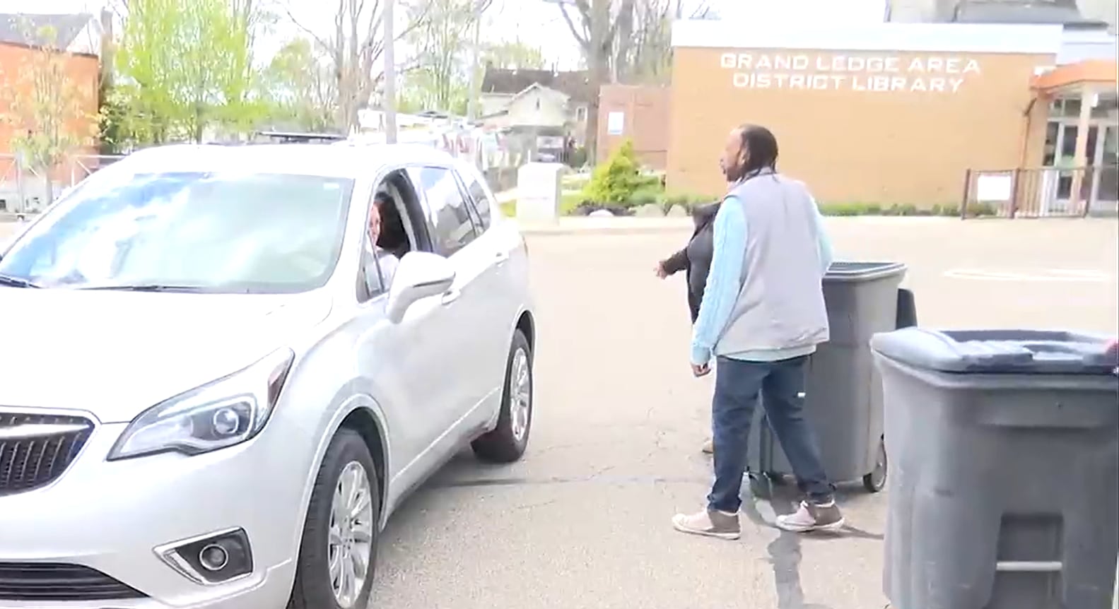 Grand Ledge library hosts community shred event