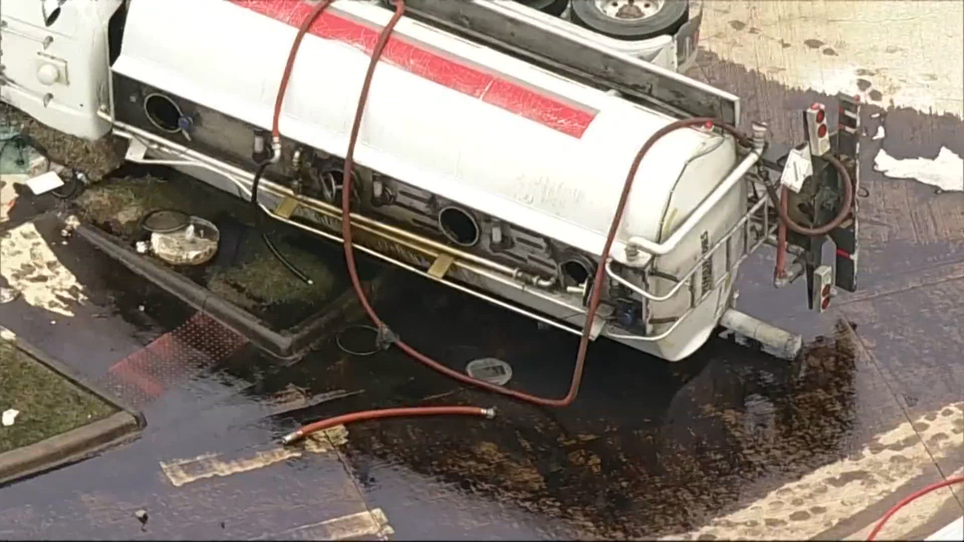 Road closures in Plano as crews continue to clean up oil spill from ...