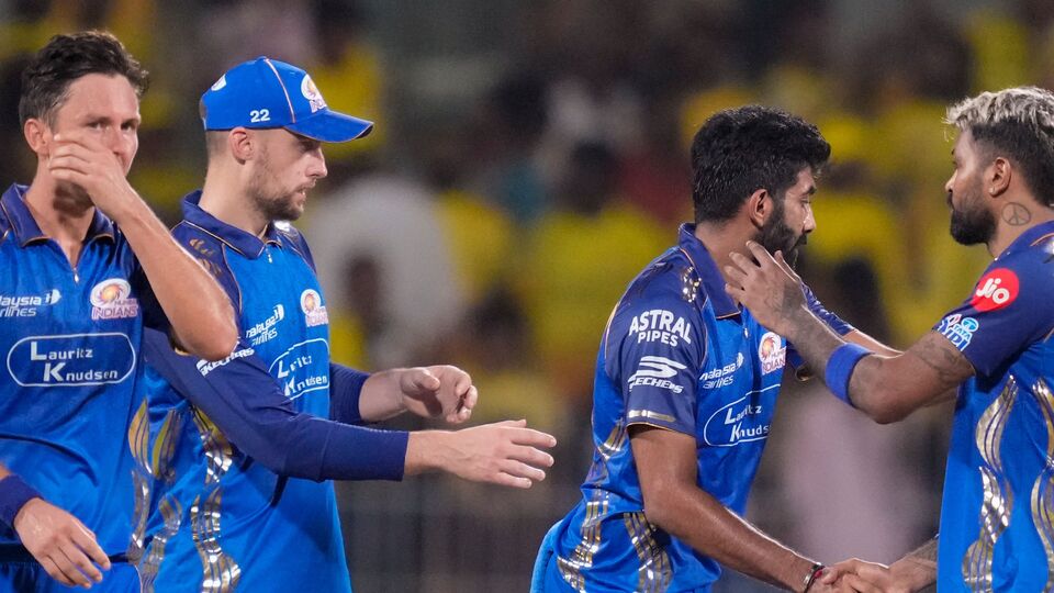 IPL 2026: Ravi Shastri urges MI to 'look themselves in the mirror' amid ...