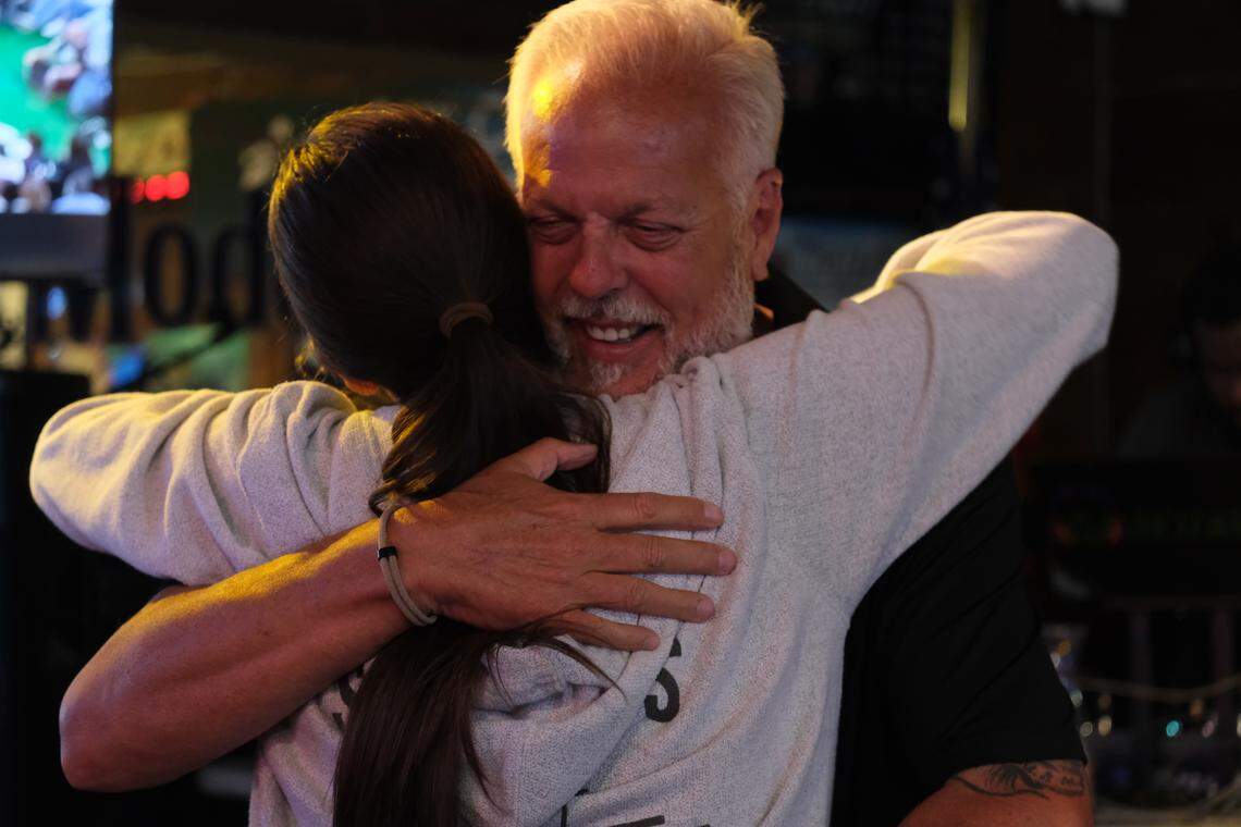 Arlington voters give Jim Ross third term as mayor