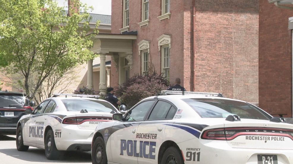 Deputies detail events that led to suspect escaping police custody in ...