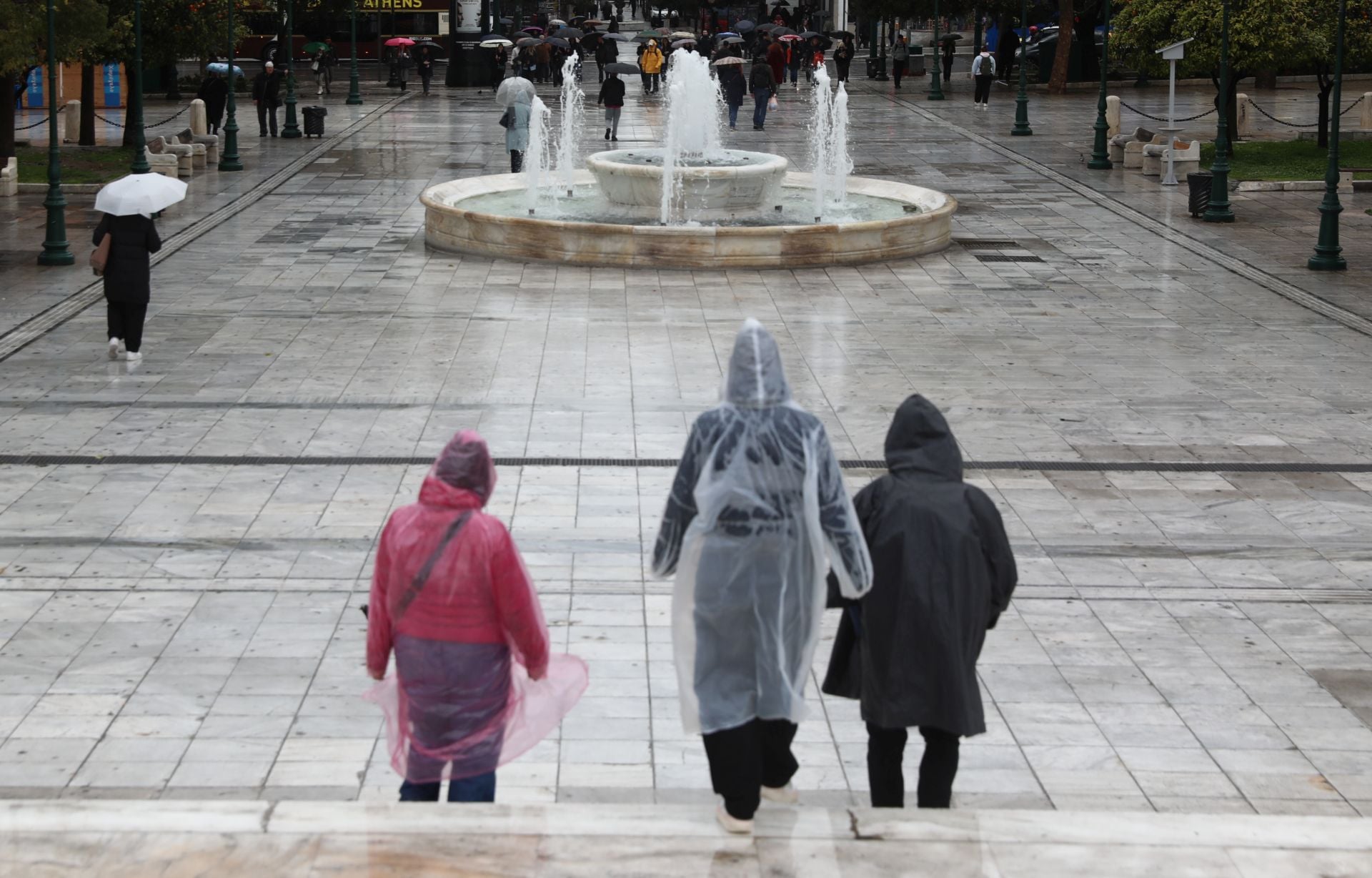 Άστατος καιρός με χιόνια, βροχές και θυελλώδεις ανέμους – σταδιακή ...