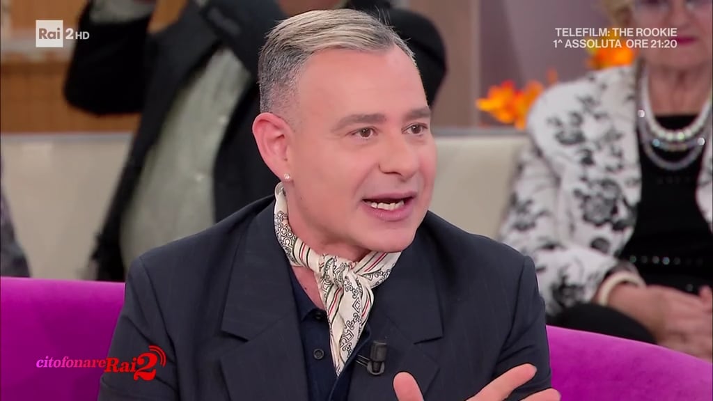 I consigli di stile di Andrea Mennella: foulard e pantaloni oversize ...