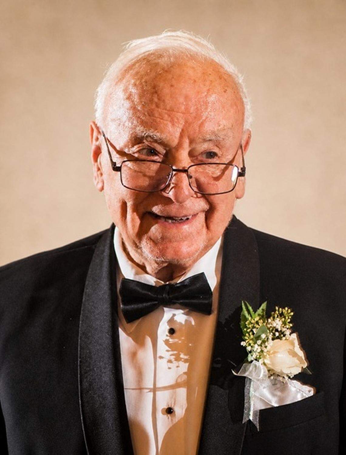 George Karnezis, beloved owner of one of Charlotte's oldest restaurants ...