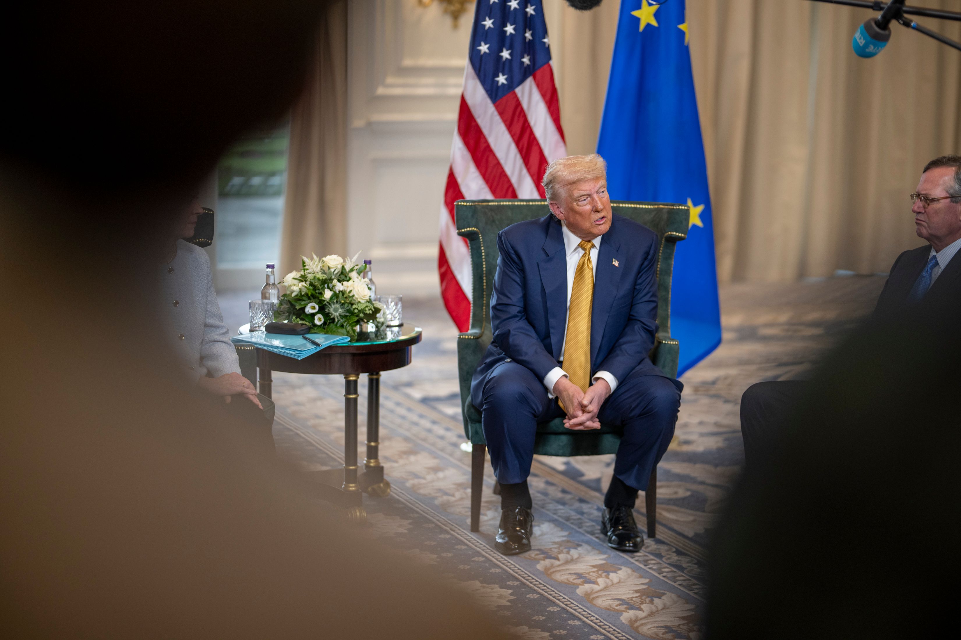 US threatens blackmail ban on European travelers by December 2026 ...