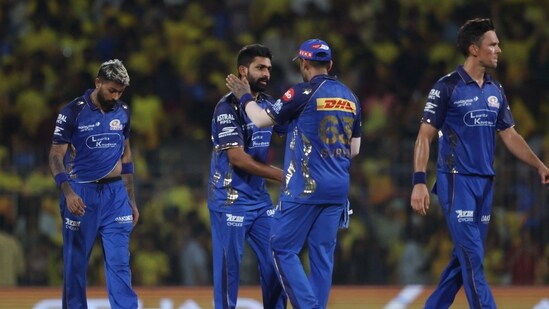 Ravi Shastri calls a spade a spade, tells Mumbai Indians to 'look in ...