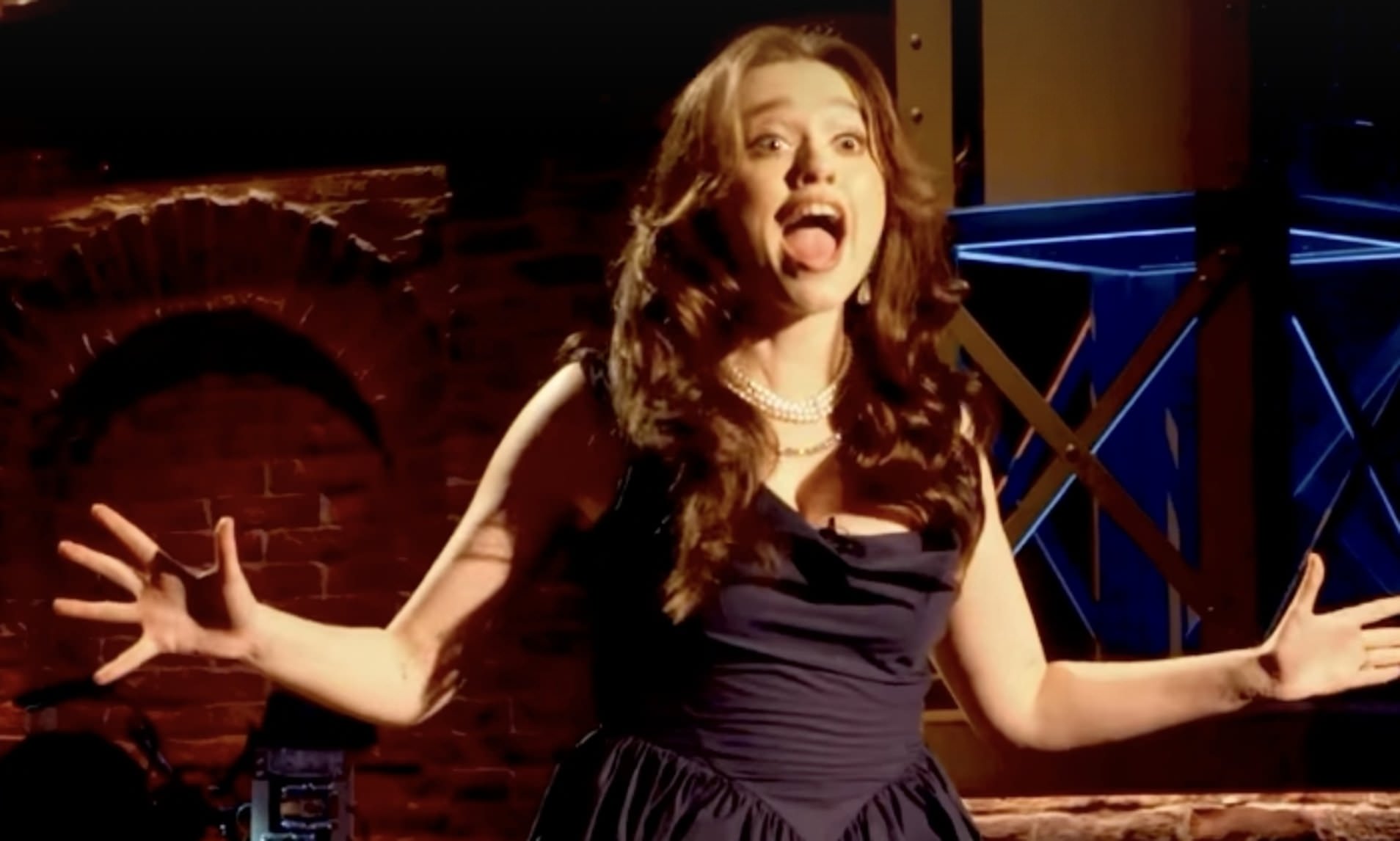 Aimee Lou Wood is lauded by fans as she makes SNL UK debut and brushes ...