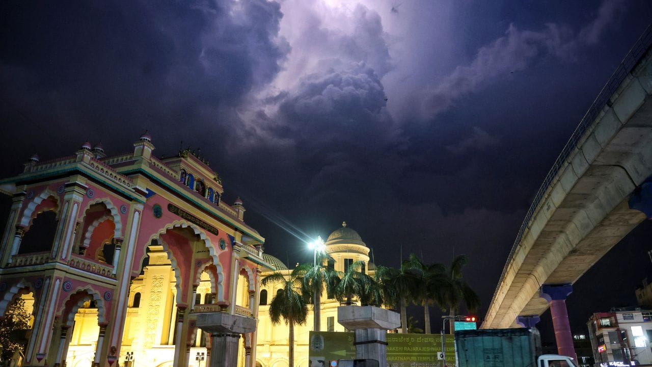 Bengaluru to get light pre-monsoon showers today, pleasant weather ...
