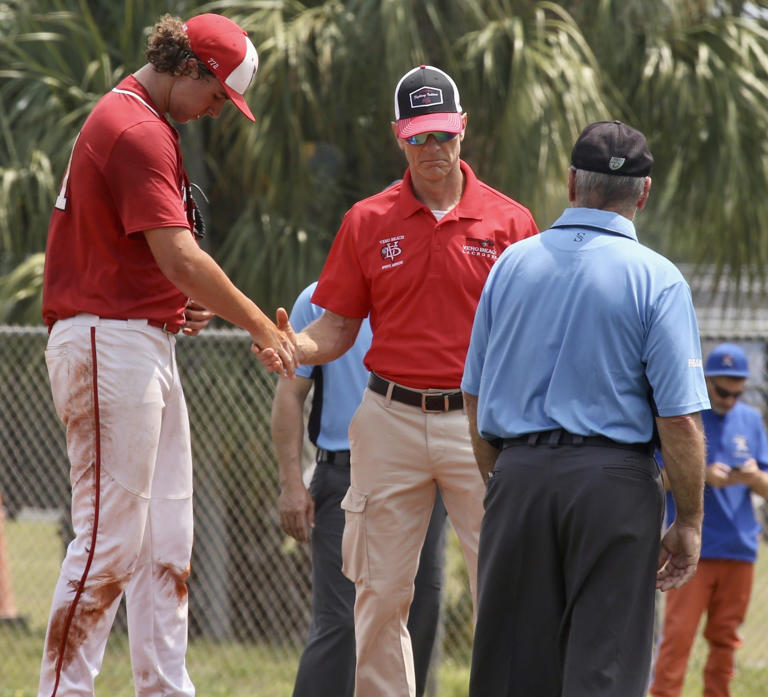 Vero Beach baseball sweeps Harmony to reach region final