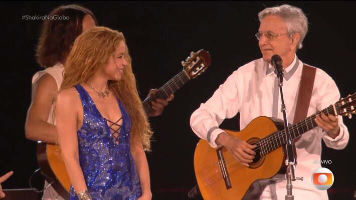 Shakira faz celebração a si mesma e a mulheres em show simbólico em ...