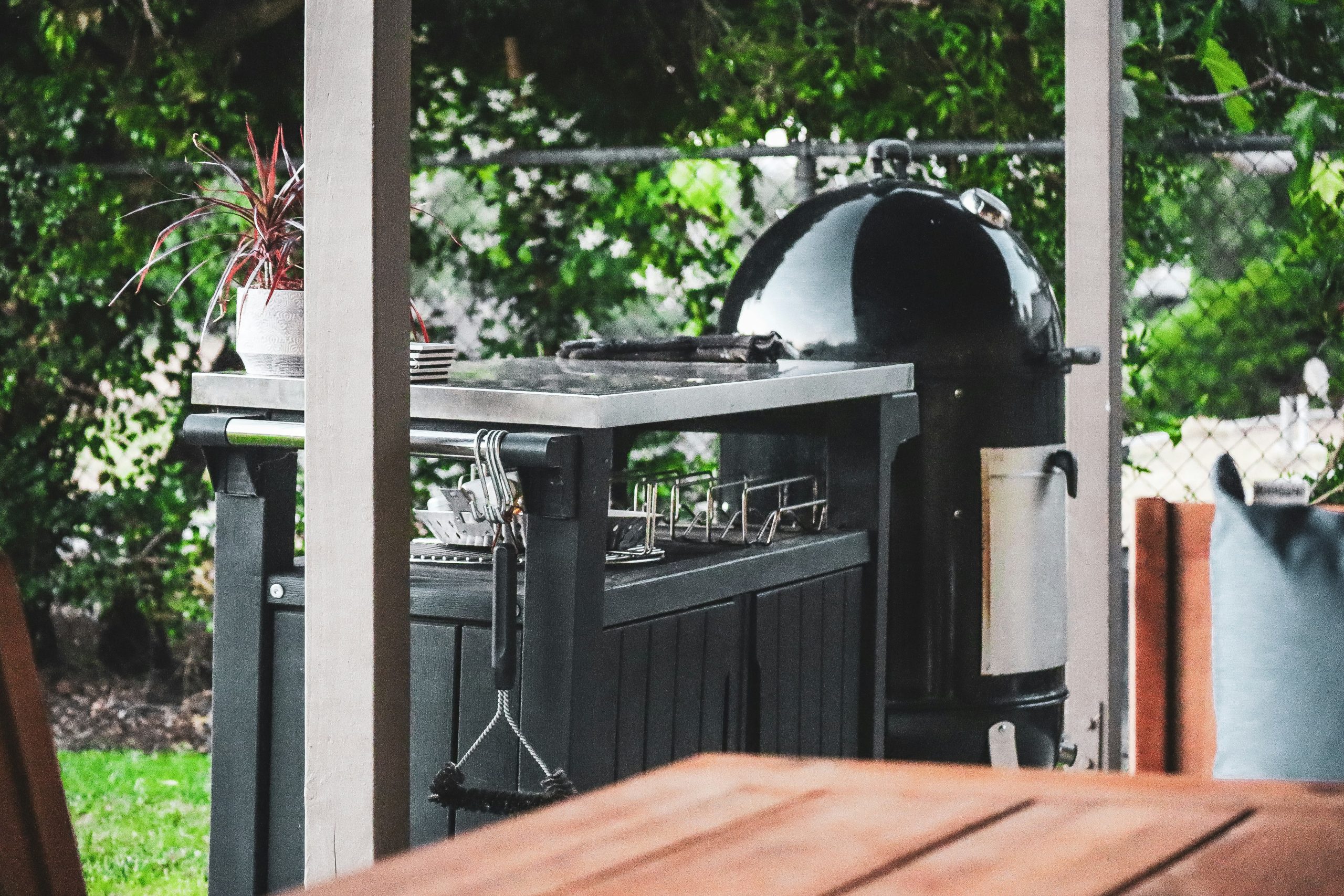 Trending backyard upgrades that create a luxury oasis