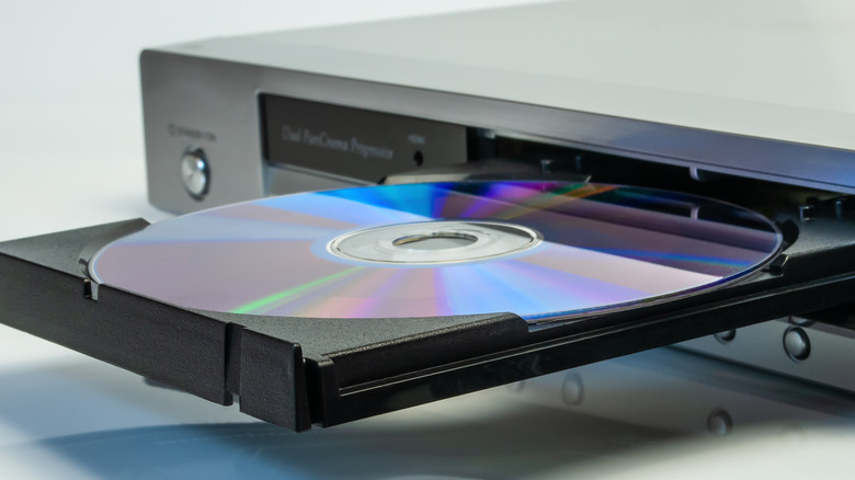 The VHS VS LaserDisc battle explained