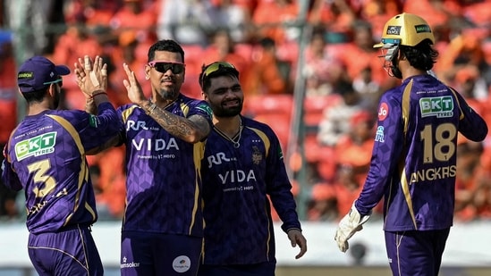 SRH vs KKR live score, IPL 2026: KKR's spin duo Varun-Narine crush SRH ...