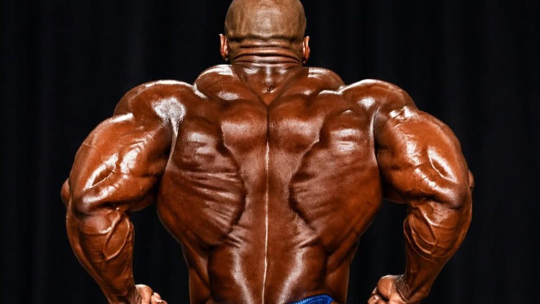Ronnie Coleman reveals the one exercise to build thick and dense back ...