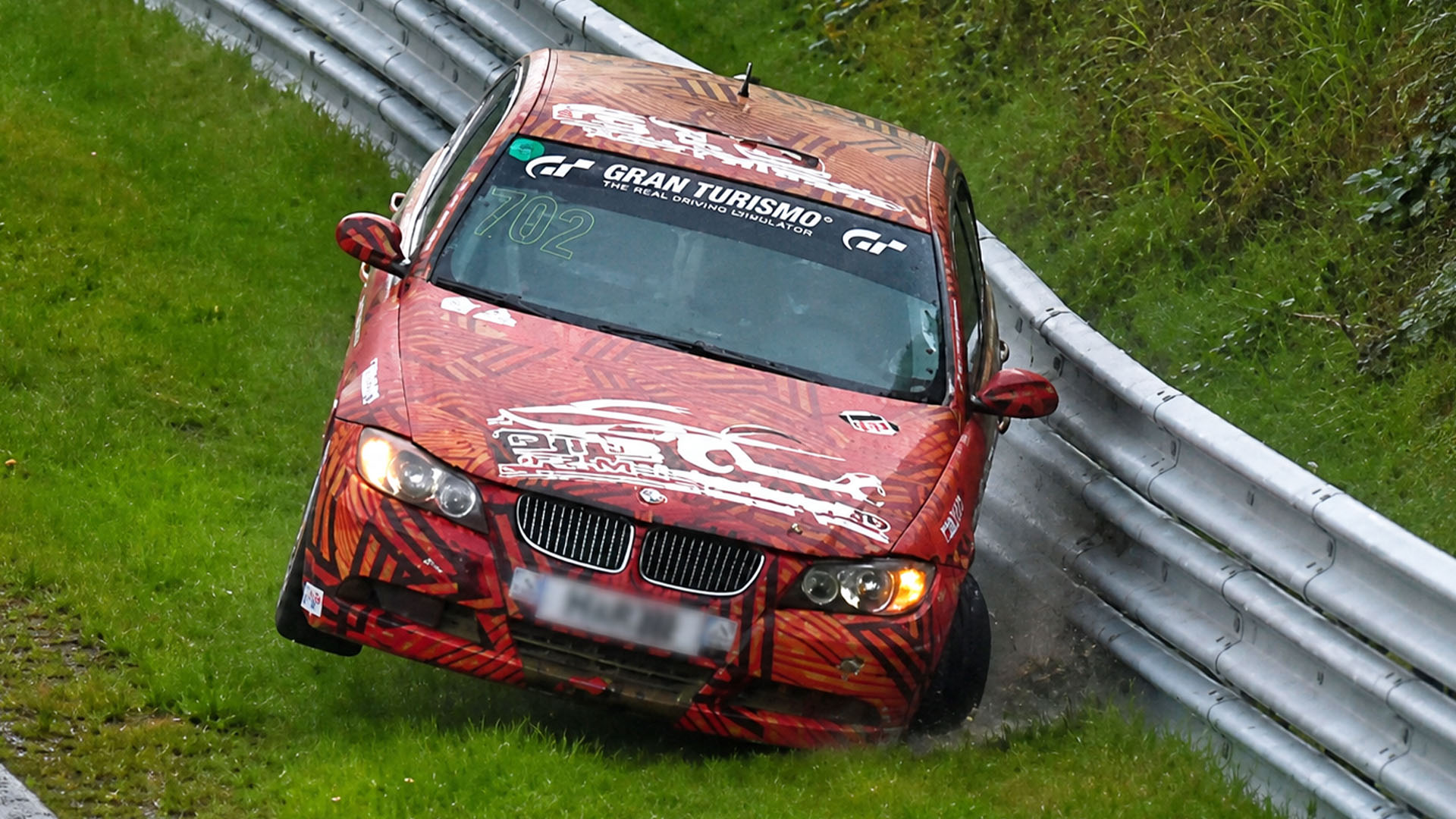 High speed mistake sends BMW straight into dangerous track barrier