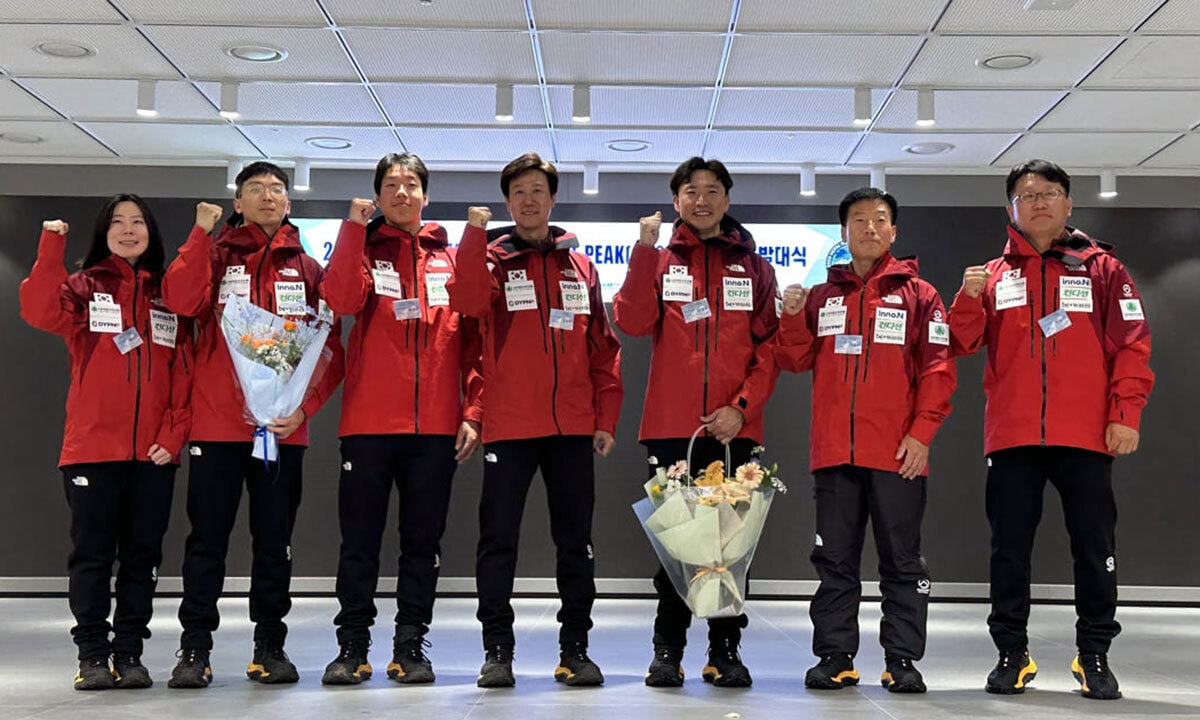 韓, 세계 첫 히말라야 6220m 사트 피크 등정
