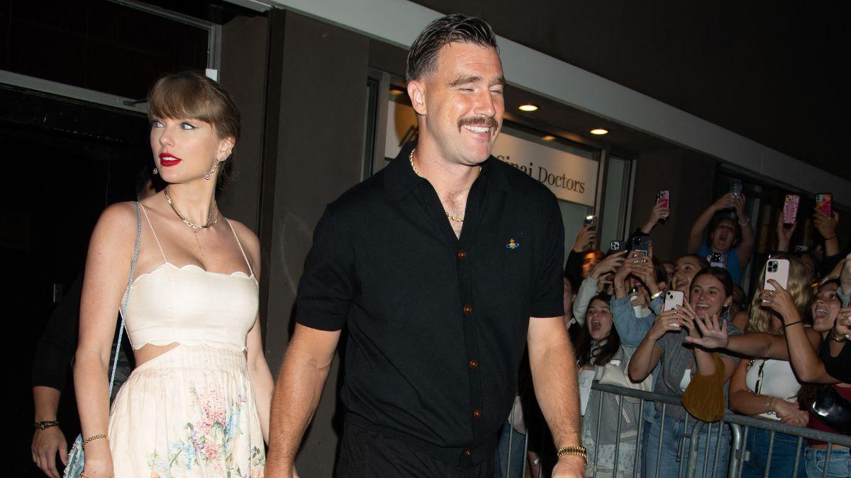 Taylor Swift planning secret double wedding celebration as security ...
