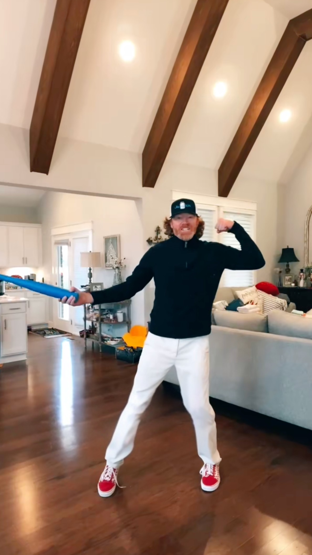 Yes, I can triple bat flip, now watch me dance