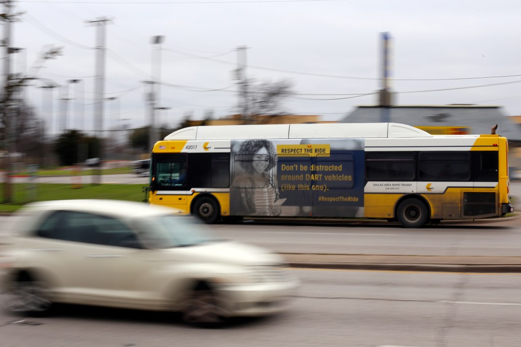 Dallas’ Highland Park votes to leave Texas’ second-largest public ...