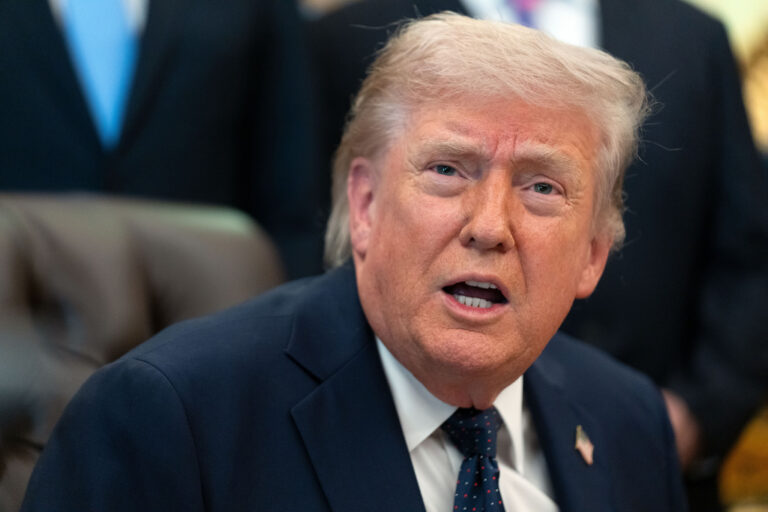 Trump hits new low in WaPo/ABC poll — whopping 76% disapprove of his ...