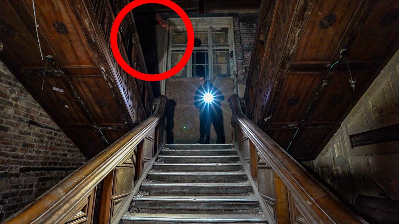 I just faced the demon at Pool Park asylum 😱