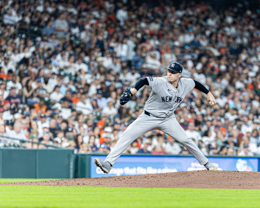 Weathers’ early dominance undone by costly seventh-inning rally