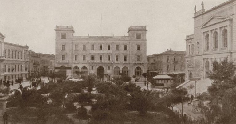 Από χώρος επιβίωσης μετά το 1922 στη γέννηση της εθνικής σκηνής ...